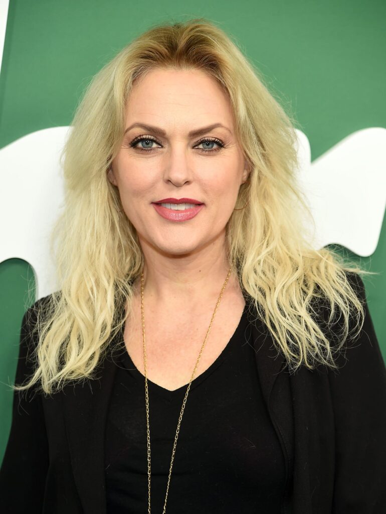 Dynasty Casts Elaine Hendrix as New Alexis Carrington - TV Fanatic Dynasty Casts Elaine Hendrix as New Alexis Carrington - TV Fanatic