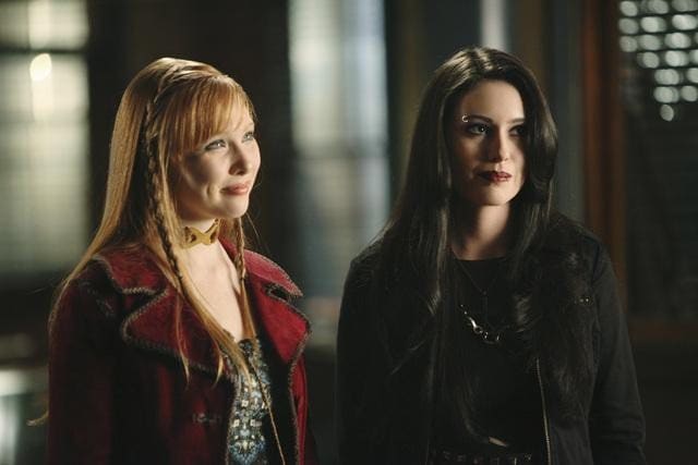 Castle to Bid Farewell to Daughter? - TV Fanatic