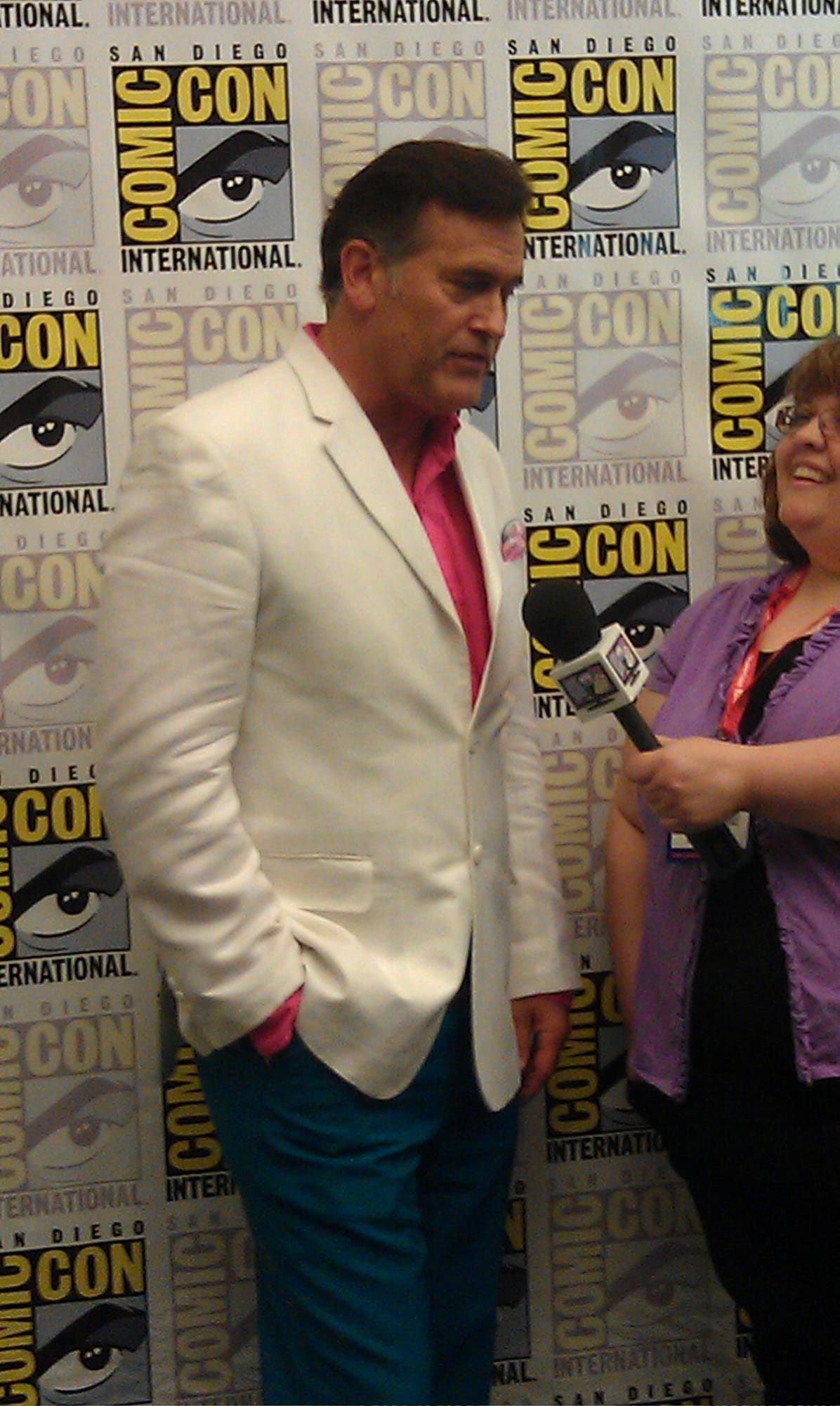 Burn Notice: The Fall of Sam Axe at Comic-Con - TV Fanatic