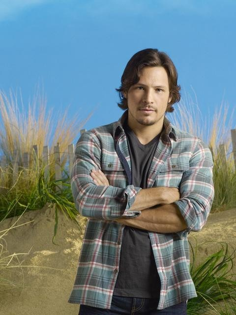 Nick Wechsler Teases the "Dark" Side of Jack Porter - TV Fanatic