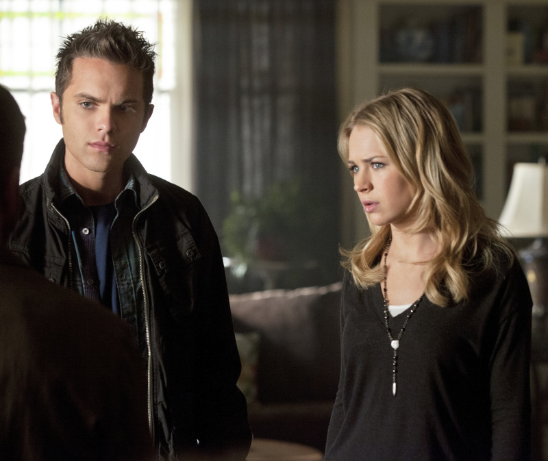 The Secret Circle Review: Secrets and Lies - TV Fanatic