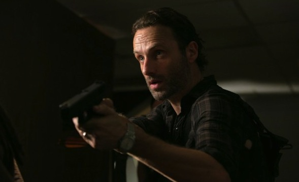 The Walking Dead Review: War in Woodbury - TV Fanatic