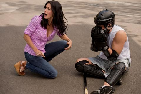 Cougar Town Review: Things Ellie Never Says - TV Fanatic