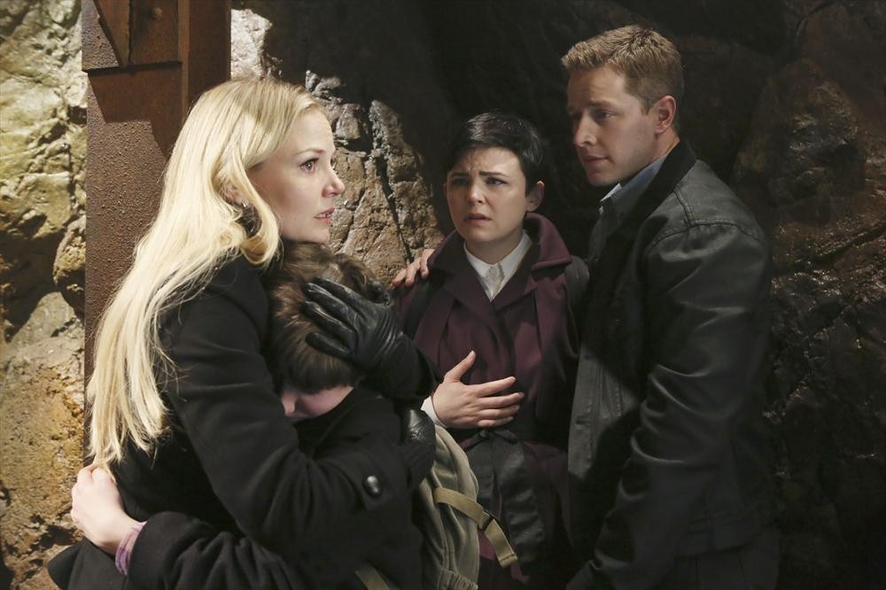 Once Upon a Time Review: Sailing On To a Whole New World - TV Fanatic