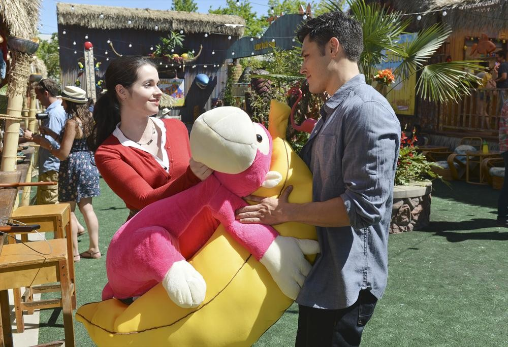 Switched at Birth Review: All Hail Deafenstein! - TV Fanatic