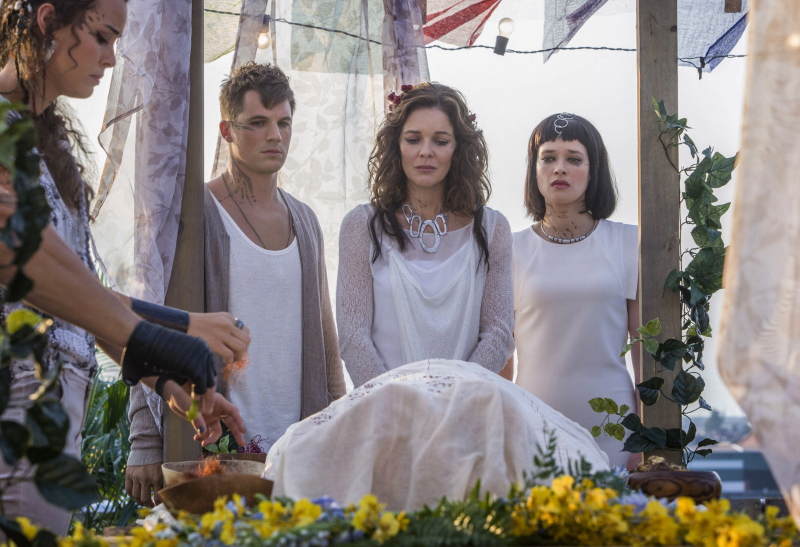 Star-Crossed Photos from Episode 2 - TV Fanatic