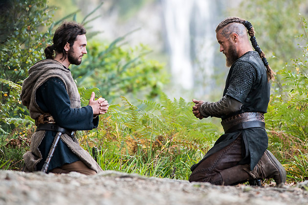Vikings Review: All Hail King Ragnar - TV Fanatic