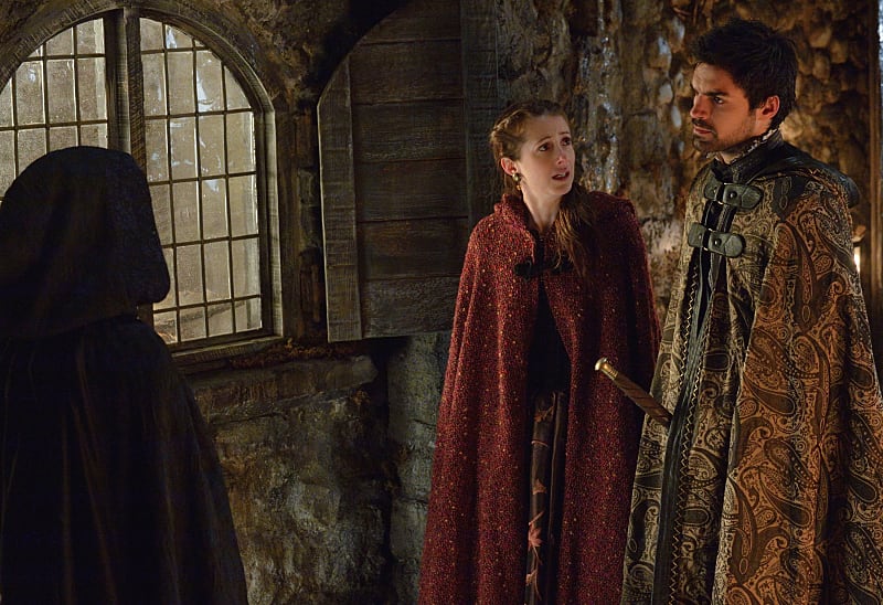 Reign Photos from "Mercy" - TV Fanatic