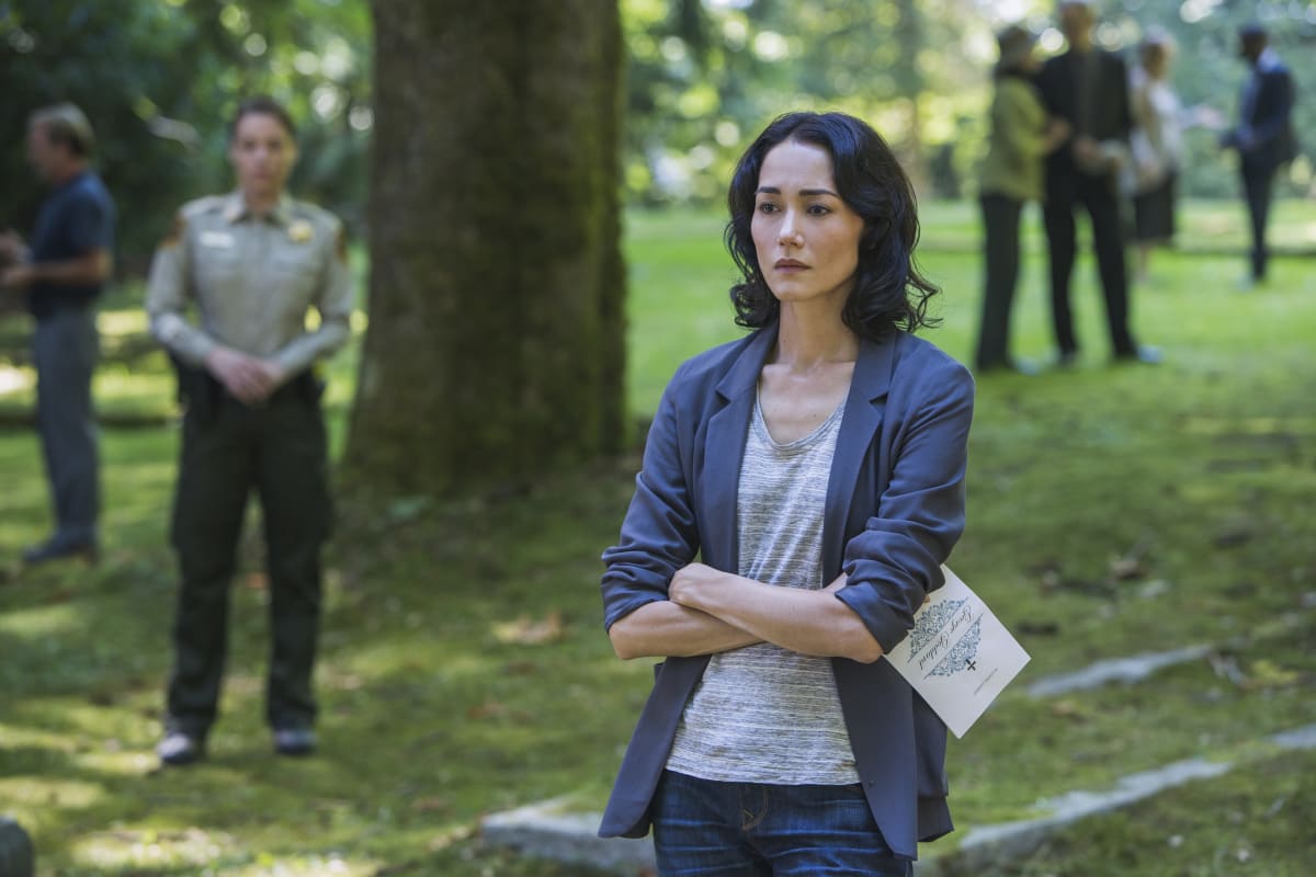 The Returned Season 1 Episode 3 Recap: Julie - TV Fanatic