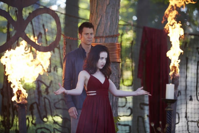 Bitten Season 2 Episode 6 Recap: Nine Circles - TV Fanatic