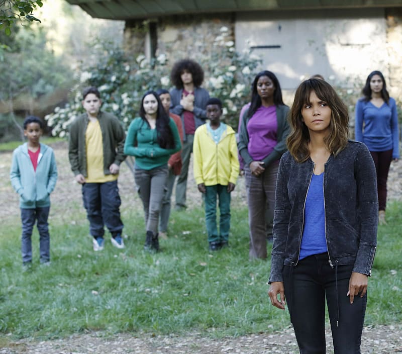 Extant Review: War is Coming - TV Fanatic