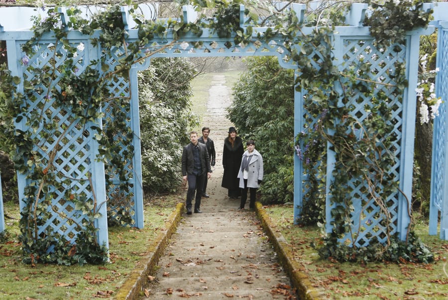 Once Upon a Time Photos from "Only You" - TV Fanatic