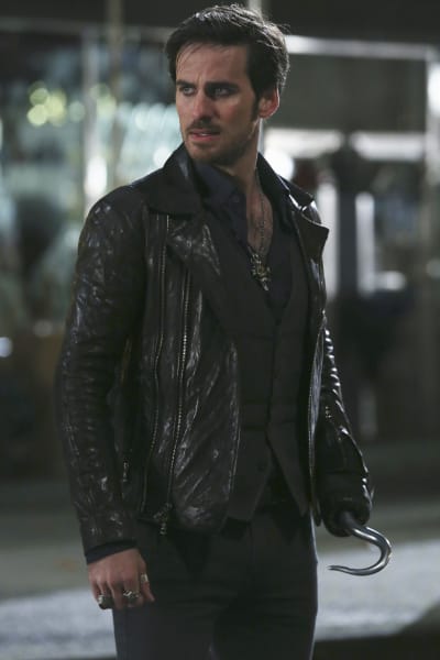 Once Upon a Time Season 6 Reels In Captain Nemo! - TV Fanatic