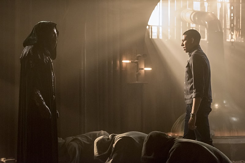 TV Ratings Report: The Flash Picks Up Steam - TV Fanatic