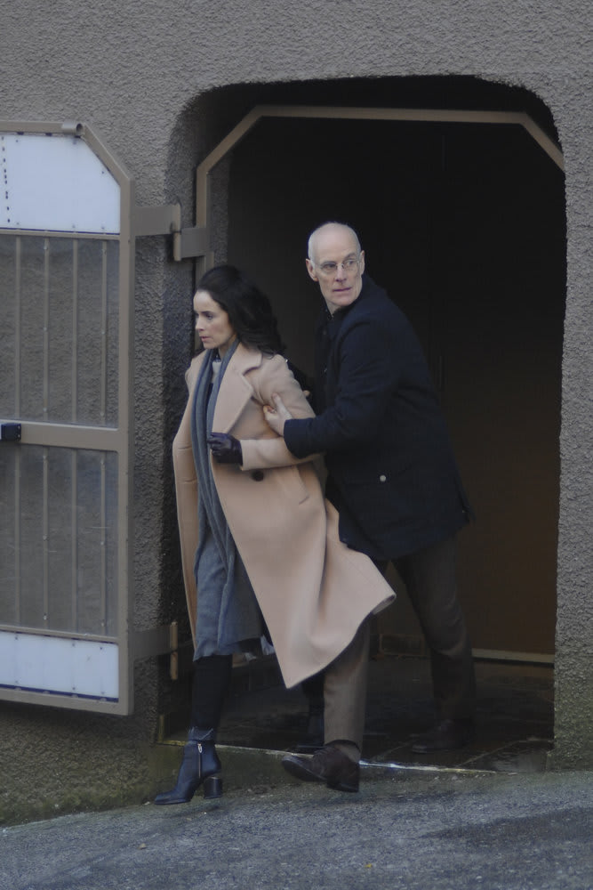 Timeless Season 1 Episode 13 Review: Karma Chameleon - TV Fanatic