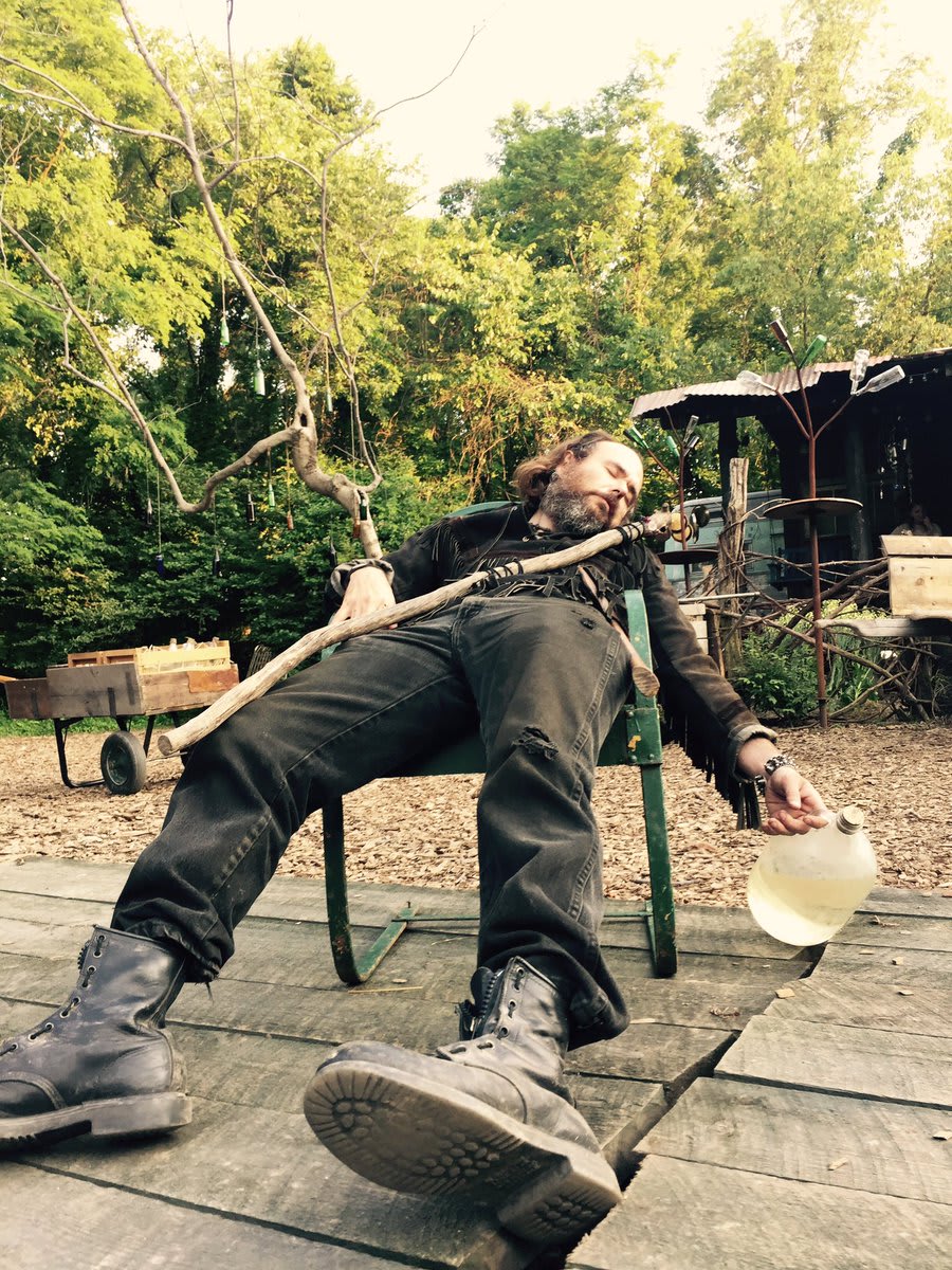 Outsiders Season 2 Episode 4 Review: How We Hunt - TV Fanatic