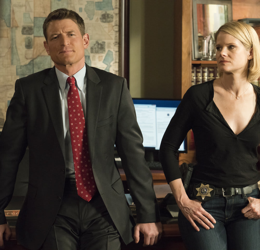 Chicago Justice Season 1 Episode 5 Review: Friendly Fire - TV Fanatic
