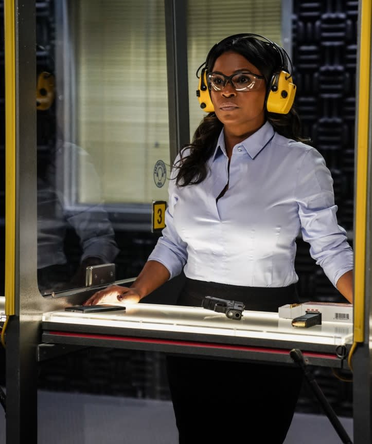 NCIS: Los Angeles Photos from "Party Crashers" - TV Fanatic