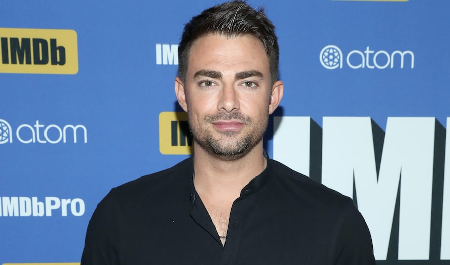 Supergirl: Jonathan Bennett Lands Guest Role - TV Fanatic