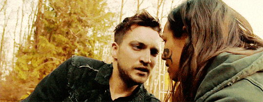 The 100 Season 6 Episode 8 Review: The Old Man and the Anomaly - TV Fanatic