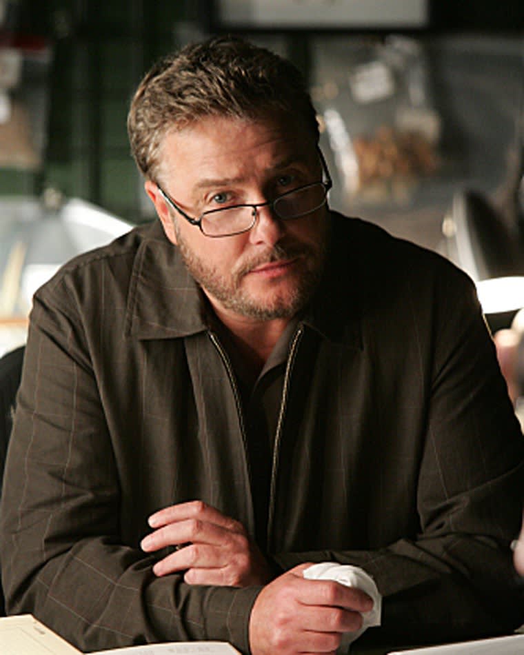 19 TV Characters Who Don't Know How to Chill on Vacation - TV Fanatic