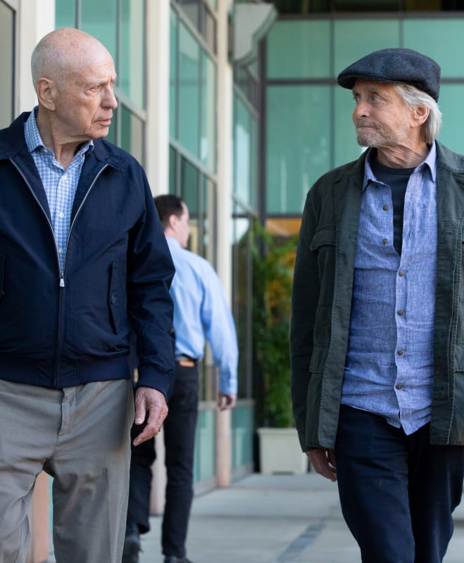 The Kominsky Method Season 2: There's Plenty of Life Left In the ...