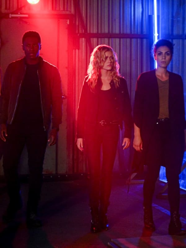 Arrow Season 8 Episode 2 Review: Welcome to Hong Kong - TV Fanatic