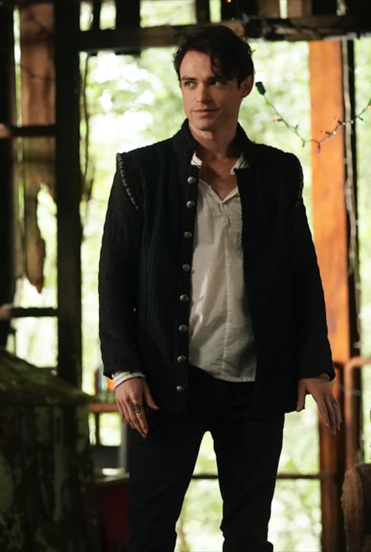 Legacies Preview: Josie Saltzman Goes Dark! - TV Fanatic