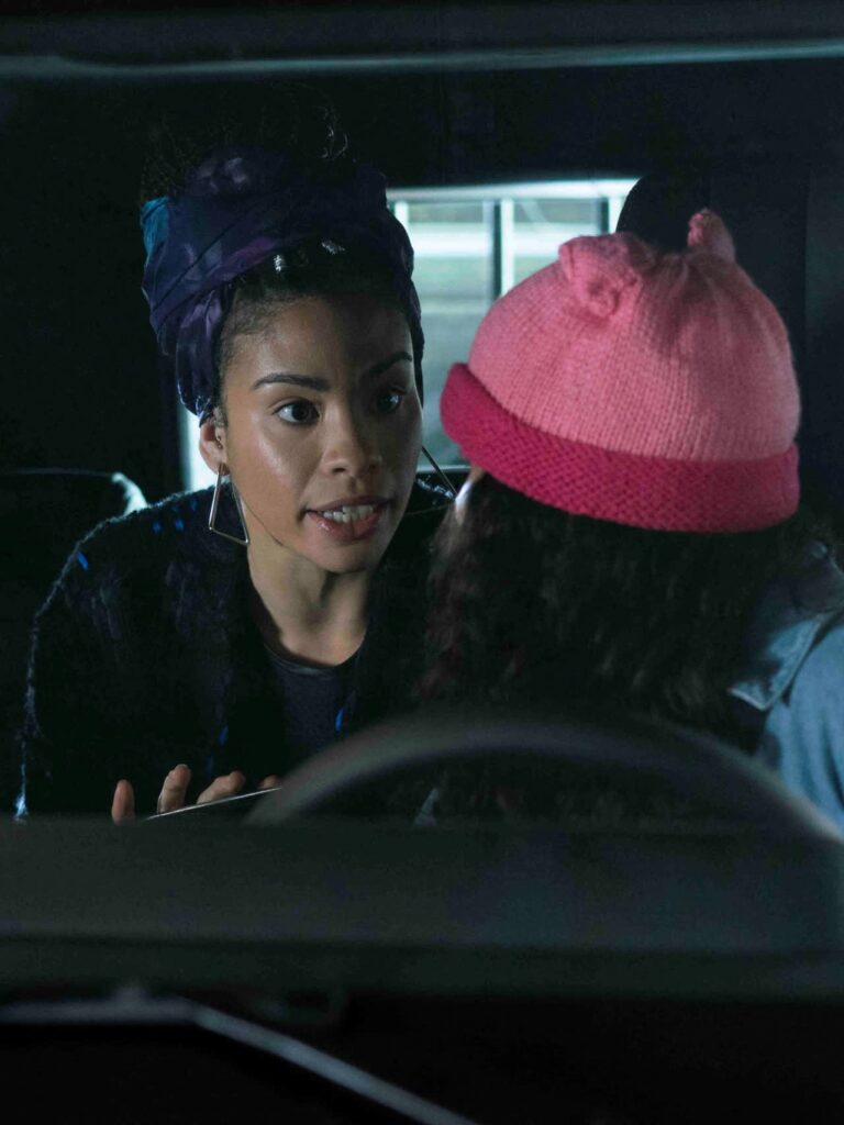 Marvel's Runaways Season 3 Premiere Review: The Mystery of the Fourth ...