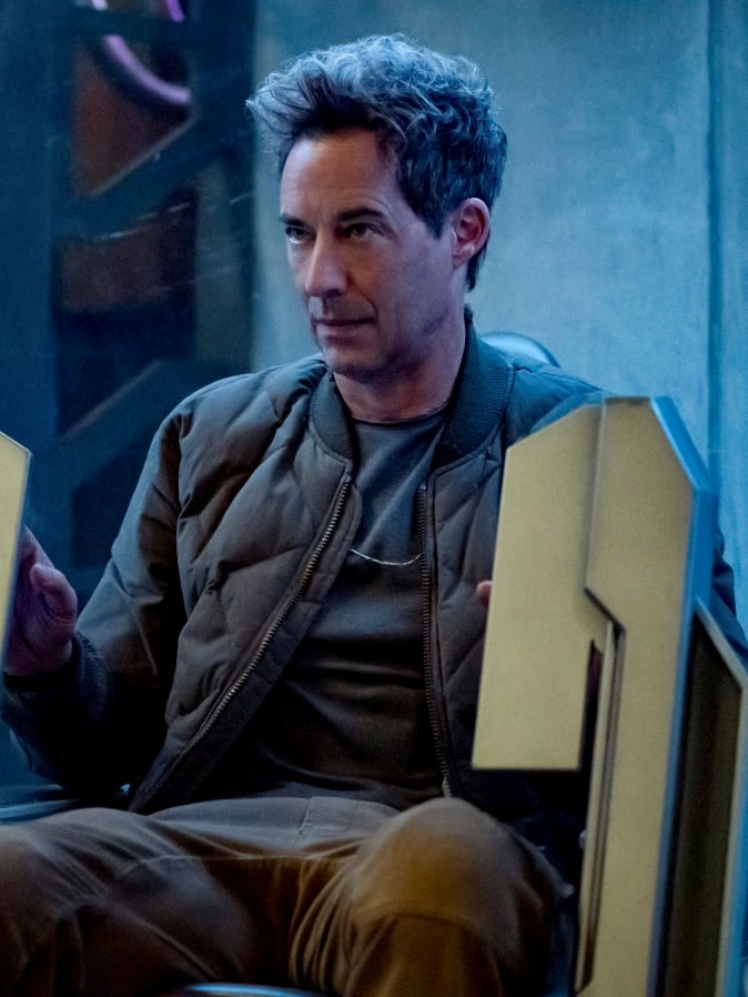 The Flash Season 6 Episode 15 Review: The Exorcism of Nash Wells - TV ...