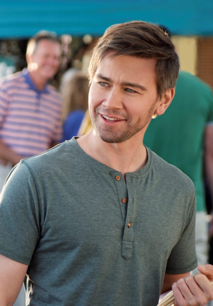 Torrance Coombs Teases Hallmark's Romance In the Air and Where The ...