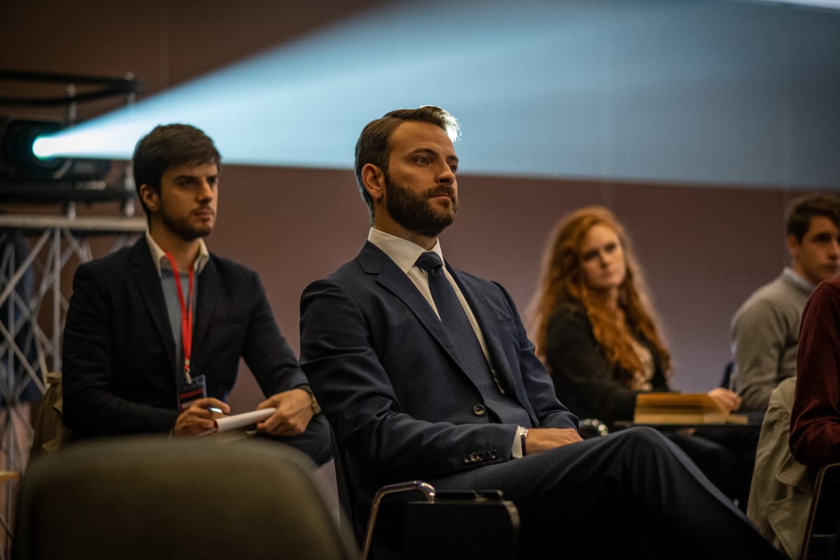 Devils Season 1 Episode 4 Review: The Net Tightens - TV Fanatic