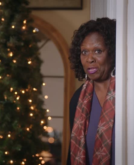 The Christmas Edition Review: She Left Her Job in San Diego ... and ...