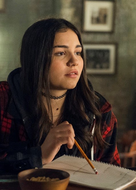 Resident Alien Season 1 Episode 9 Review: Welcome Aliens - TV Fanatic