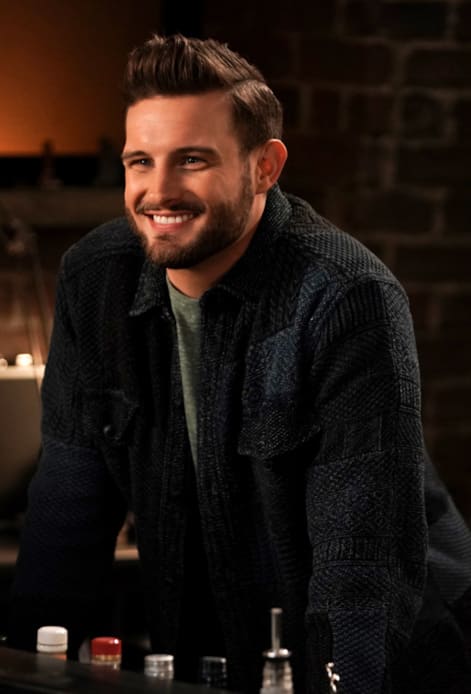 Younger Season 7 Episode 6 Review: The F Word - TV Fanatic