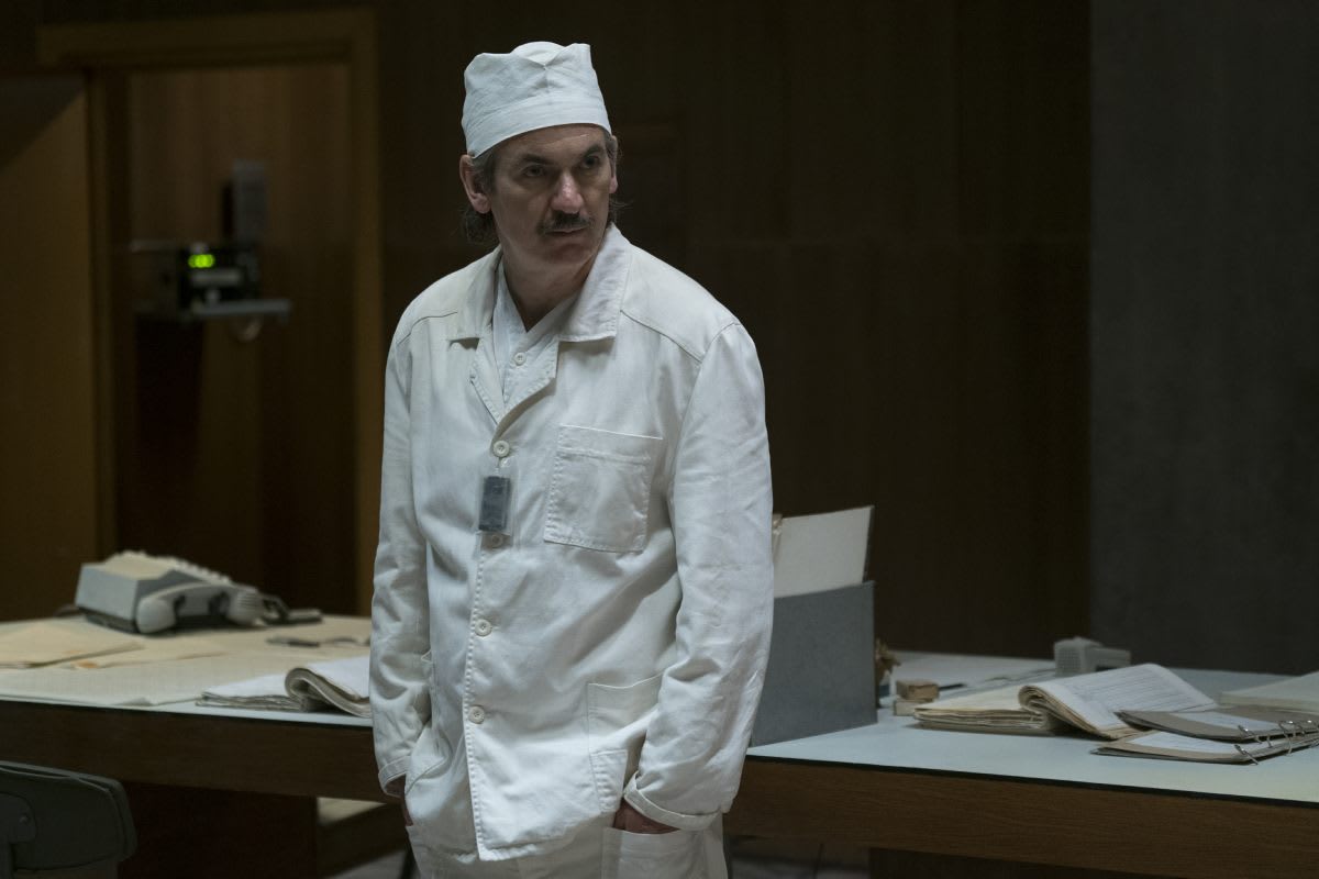 Paul Ritter Dies; Chernobyl Star Was 54 - TV Fanatic