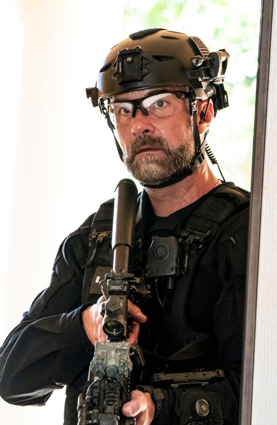 S.W.A.T. Season 4 Episode 12 Review: U-turn - TV Fanatic
