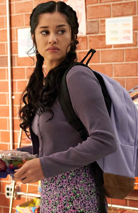 Stargirl Season 2 Episode 1 Recap: Summer School: Chapter One - TV Fanatic