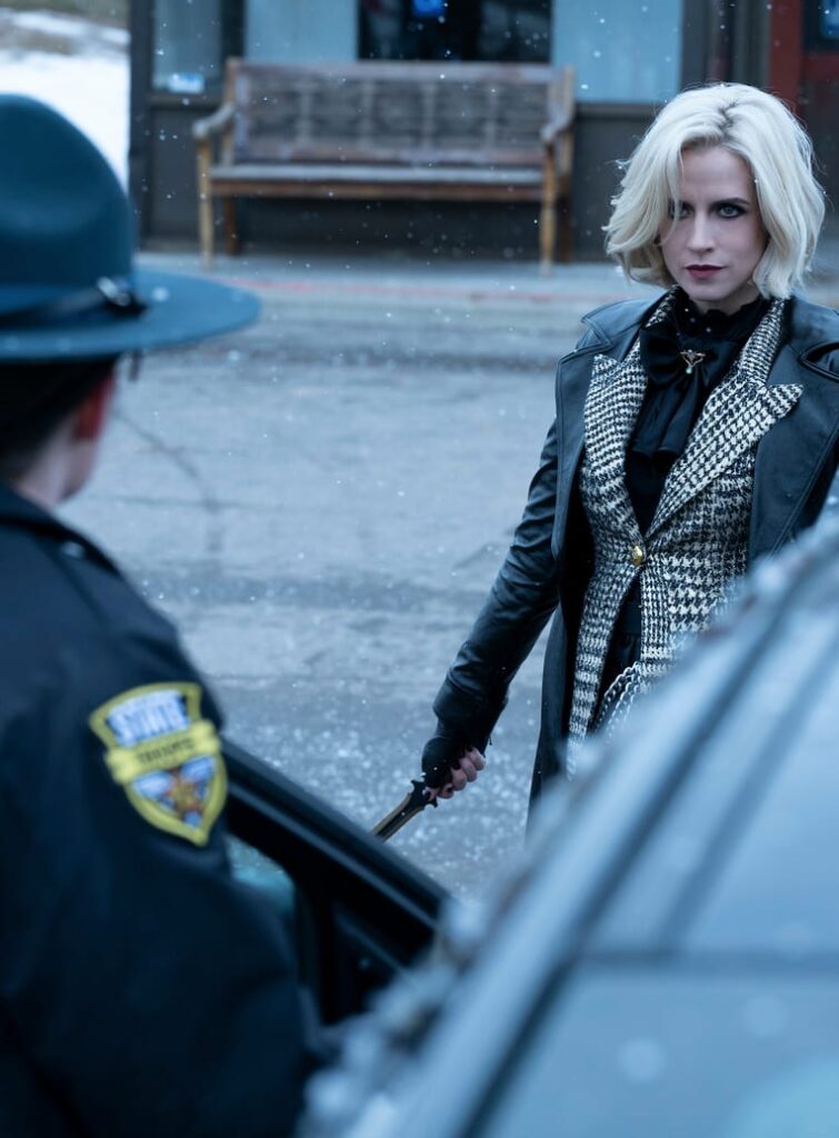 Titans Season 3 Episode 6 Review: Lady Vic - TV Fanatic