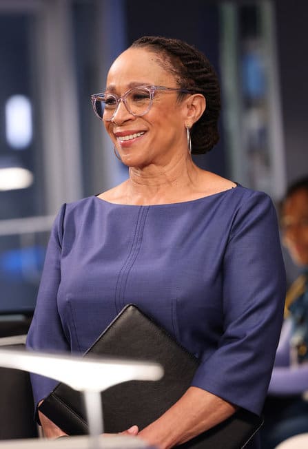 We are settling this case. - TV Fanatic