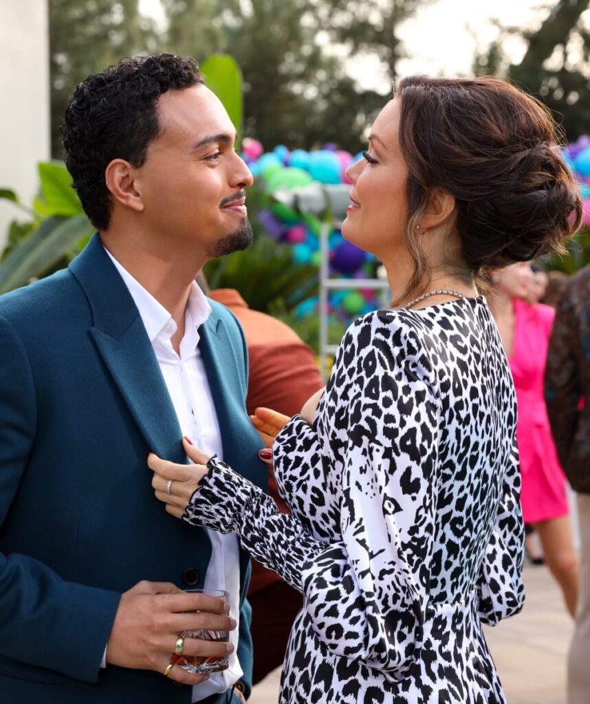 Promised Land Season 1 Episode 4 Review: El Regalo (The Gift) - TV Fanatic