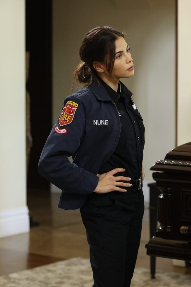 The Rookie Season 4 Episode 22 Review: Day in the Hole - TV Fanatic