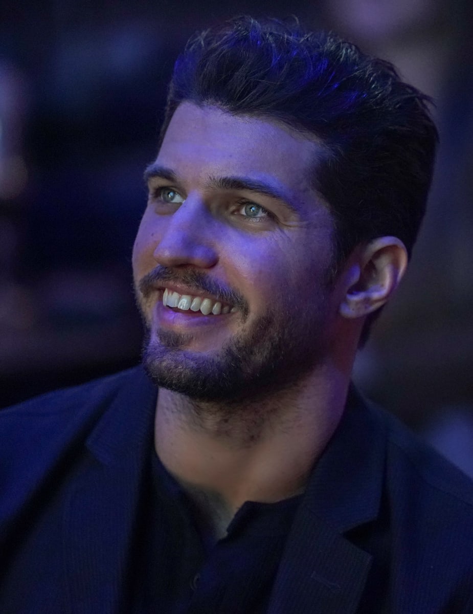 Evan got his memory back. - TV Fanatic