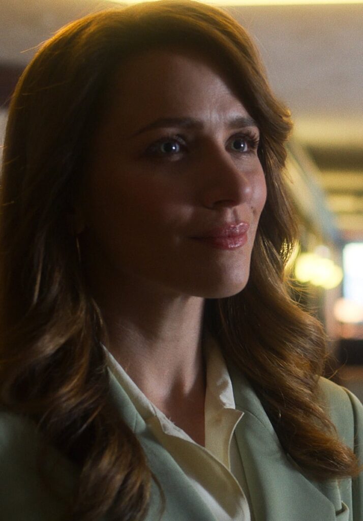 For All Mankind Premiere: Shantel VanSanten Talks Karen's Big Bet and ...