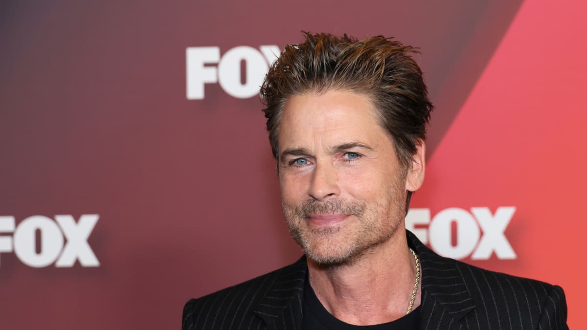 Unstable: Rob Lowe's Netflix Comedy Announces Full Cast - TV Fanatic