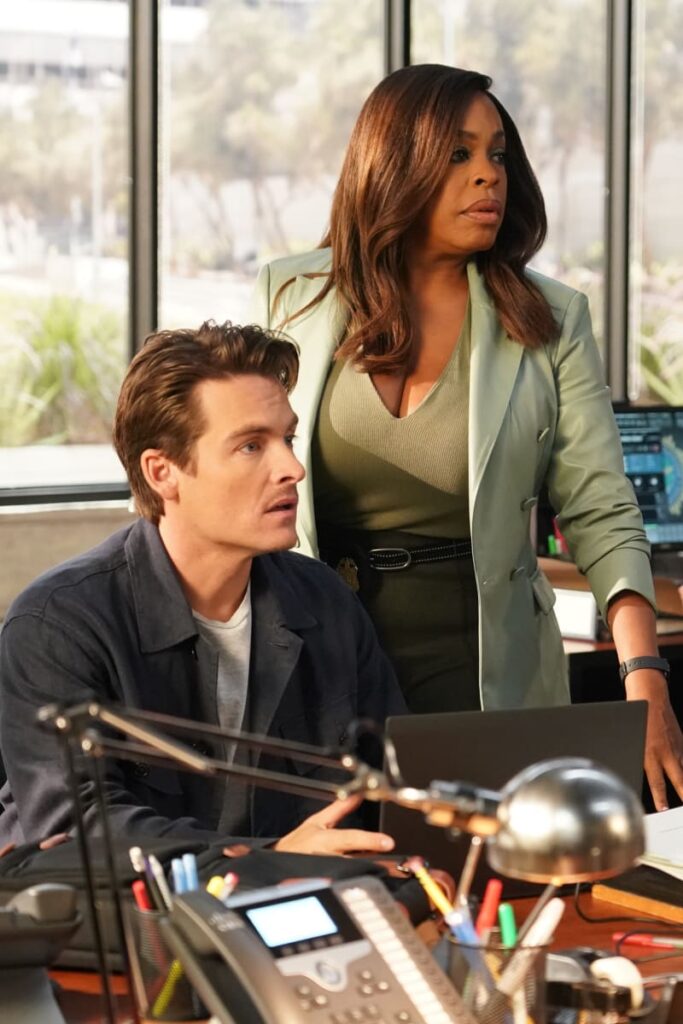 The Rookie: Feds Season 1 Episode 3 Review: Star Crossed - TV Fanatic