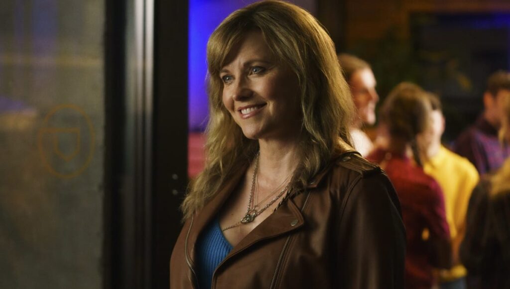 Lucy Lawless on My Life Is Murder Season 3, Playing a "Souped-up ...