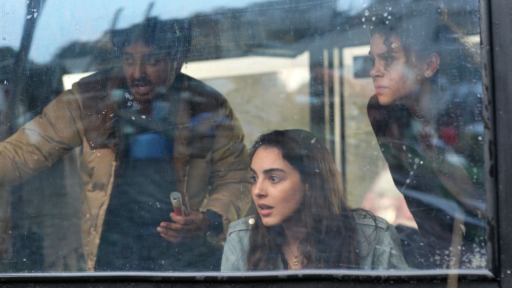 La Brea Season 2 Episode 12 Recap: The Swarm - TV Fanatic