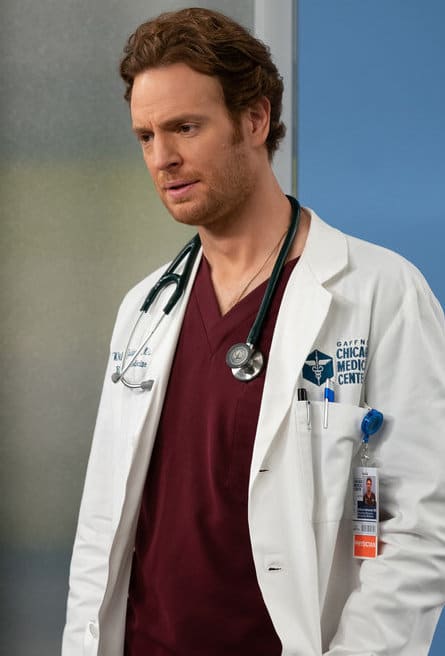 Chicago Med Season 8 Episode 15 Review: Those Times You Have to Cross the Line - TV Fanatic