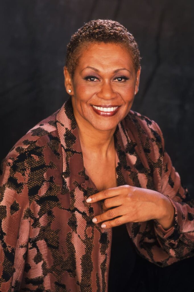 The Young and the Restless Announces Fan Favorite Returns to Celebrate ...